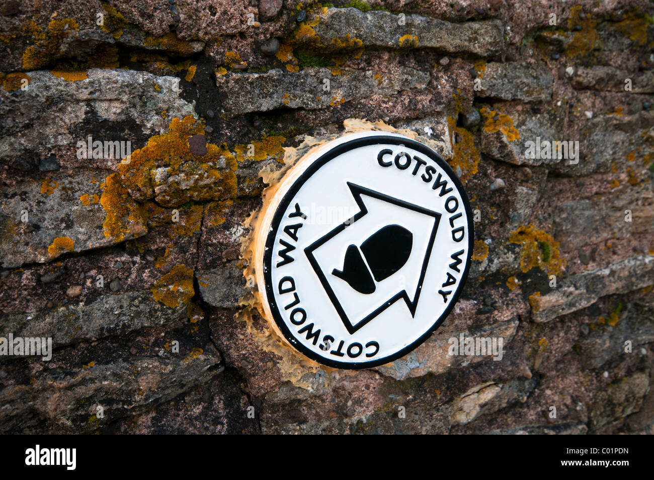 Sign for the cotswold way hi-res stock photography and images - Alamy