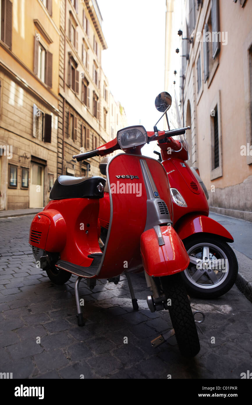 Vespa Rome High Resolution Stock Photography and Images - Alamy