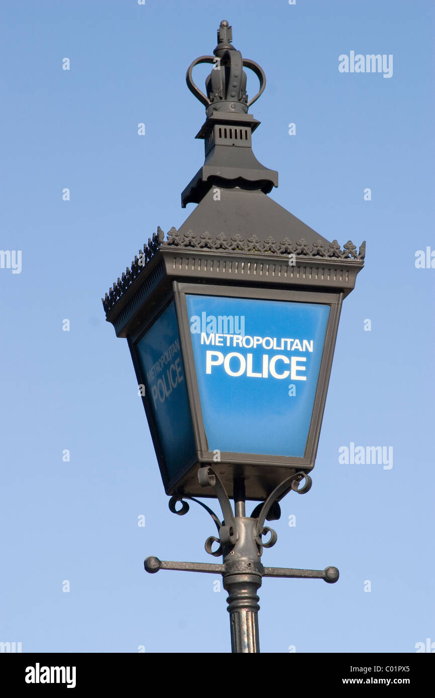 Vintage Police Station Sign Blue Lamp Stock Photo - Alamy