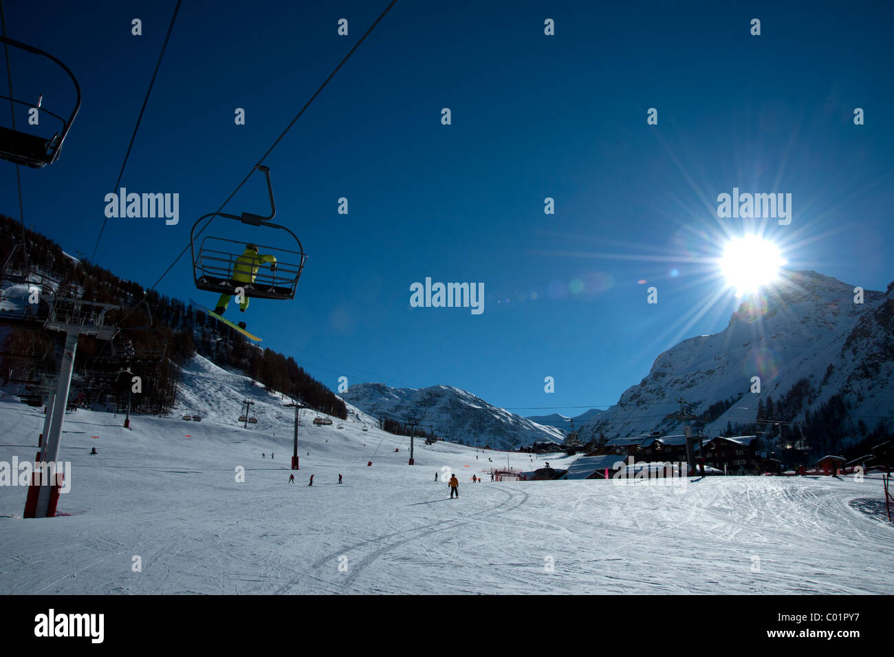 Val disere ski resort hi-res stock photography and images - Alamy