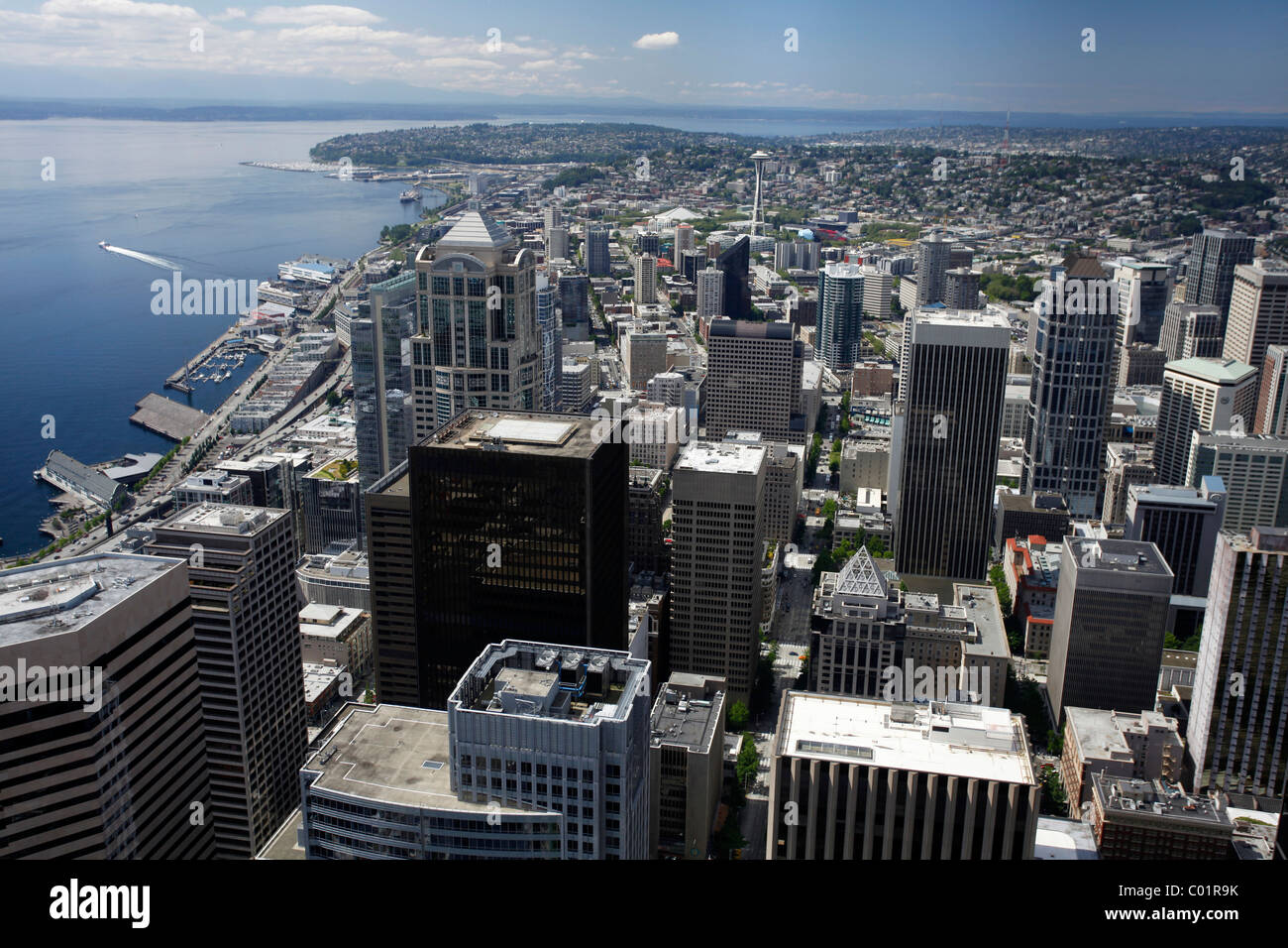 Columbia center seattle architecture hi-res stock photography and ...