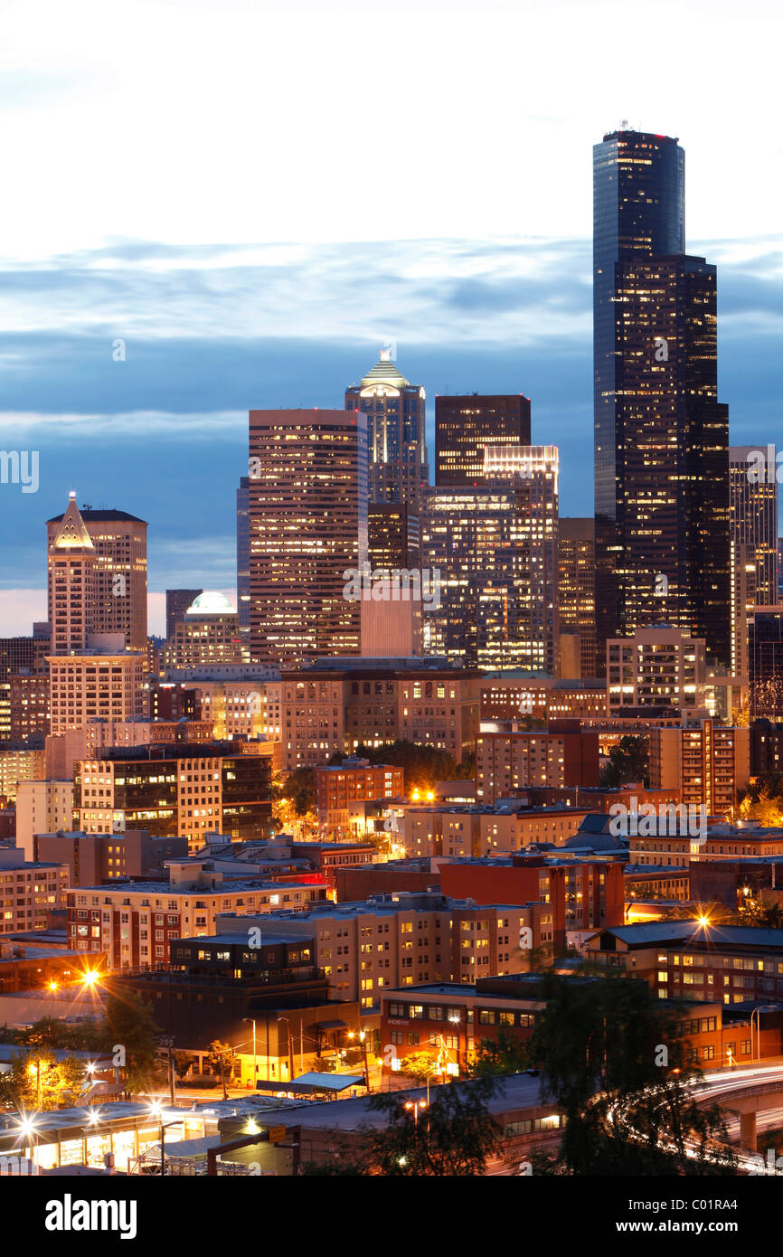 Cityscape of Seattle from the Doctor Jose Rizal Park, Seattle ...
