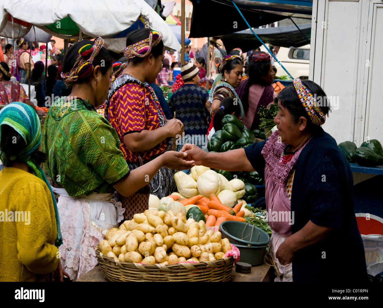 Guatemala. Town of Almolonga. Vegetables market Stock Photo - Alamy