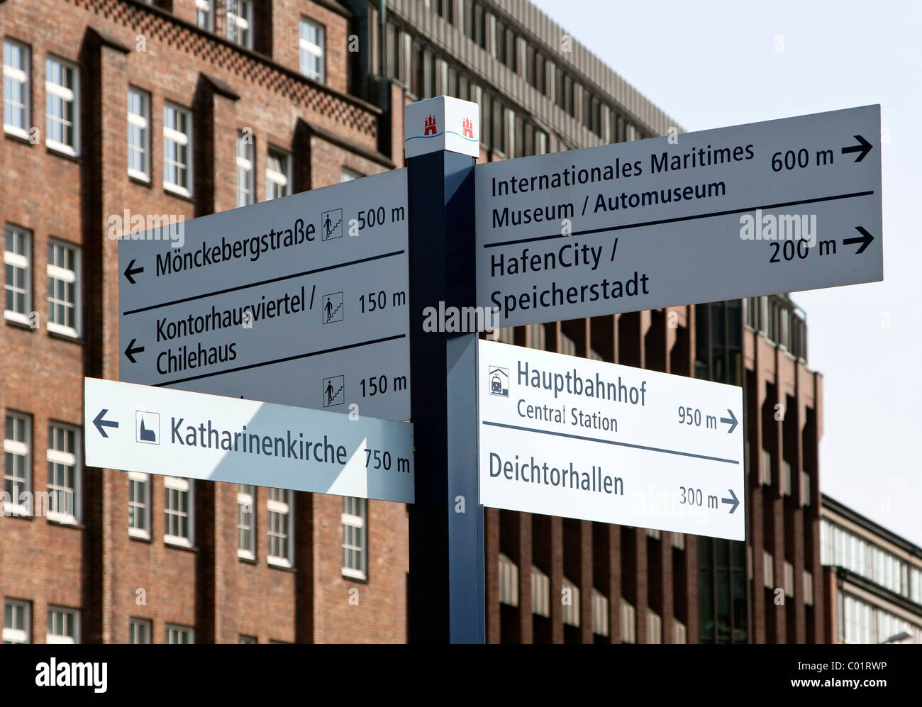 Hamburg speicherstadt warehouse signs hi-res stock photography and ...