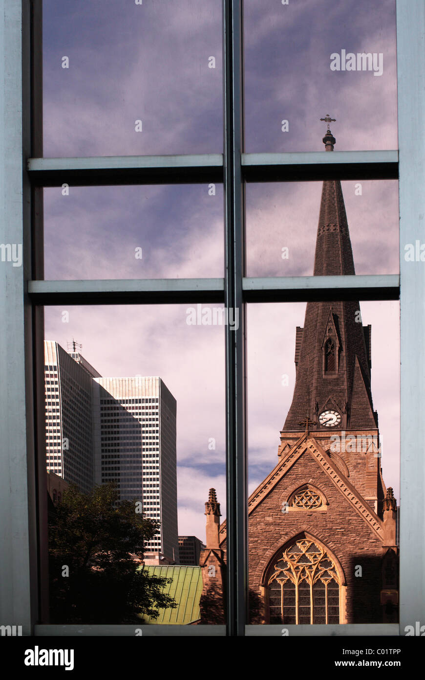 Montreal high rise High Resolution Stock Photography and Images - Alamy