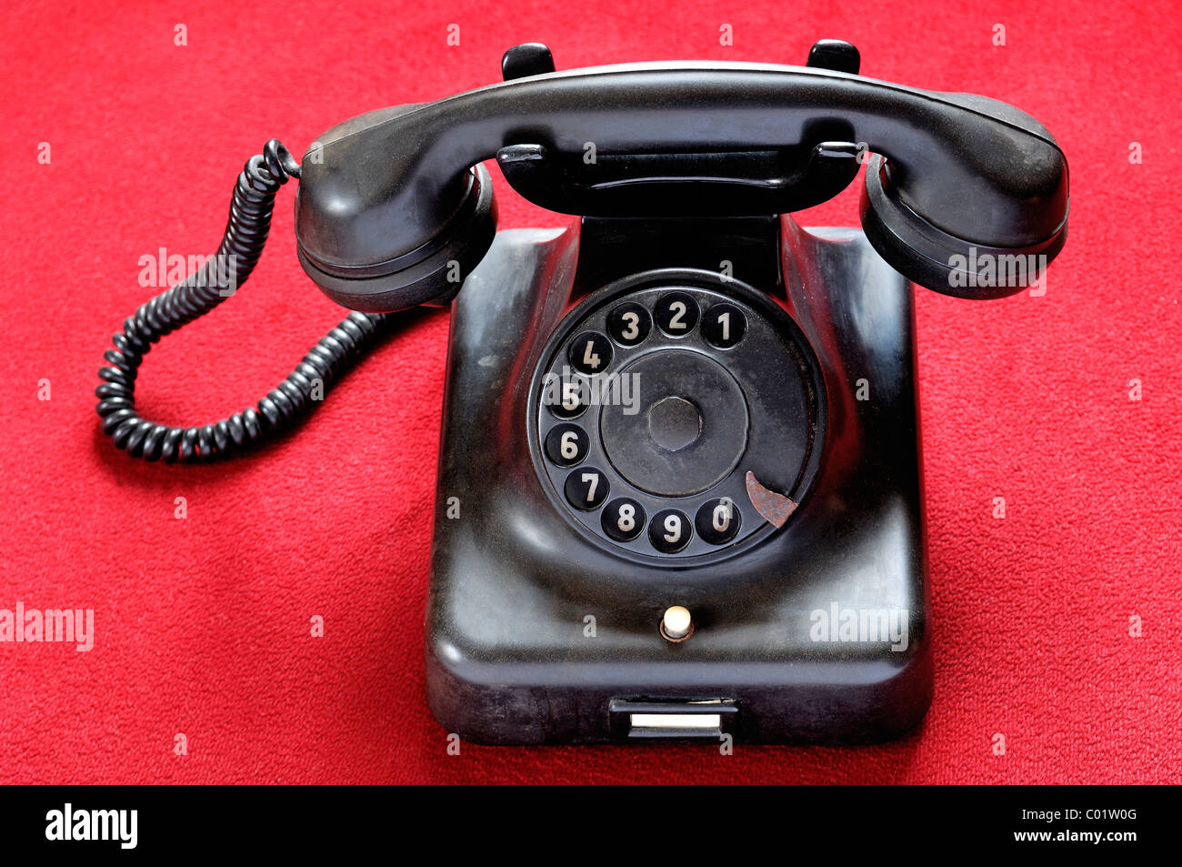 Old bakelite phone from 1940 - 1950 Stock Photo - Alamy