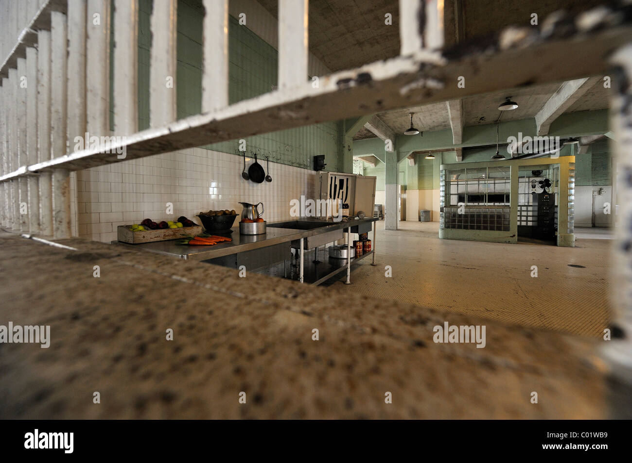 Prison kitchen hi-res stock photography and images - Alamy
