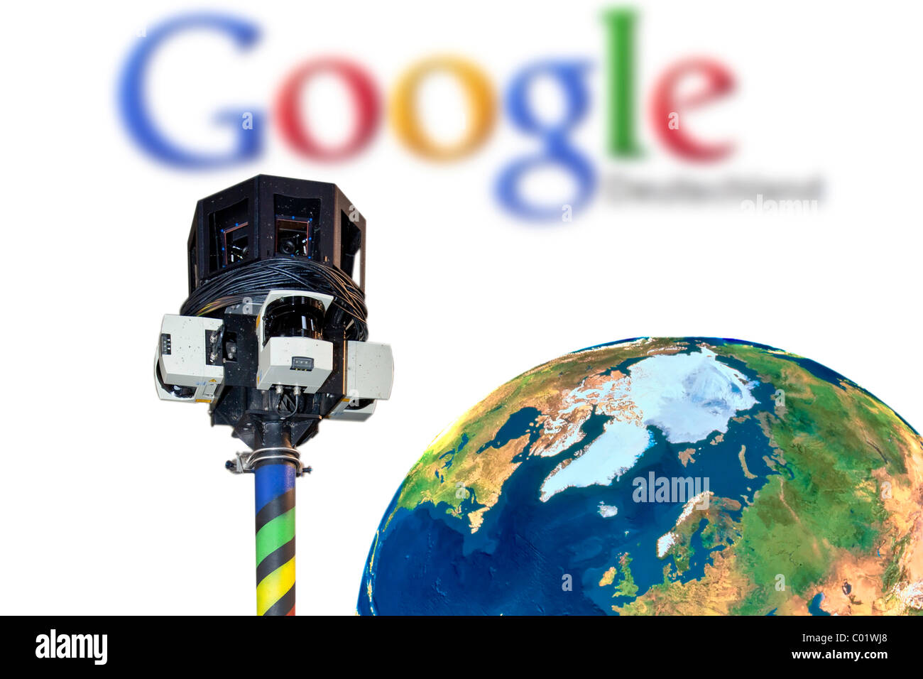 Google Street View, special camera to photograph streets and houses ...