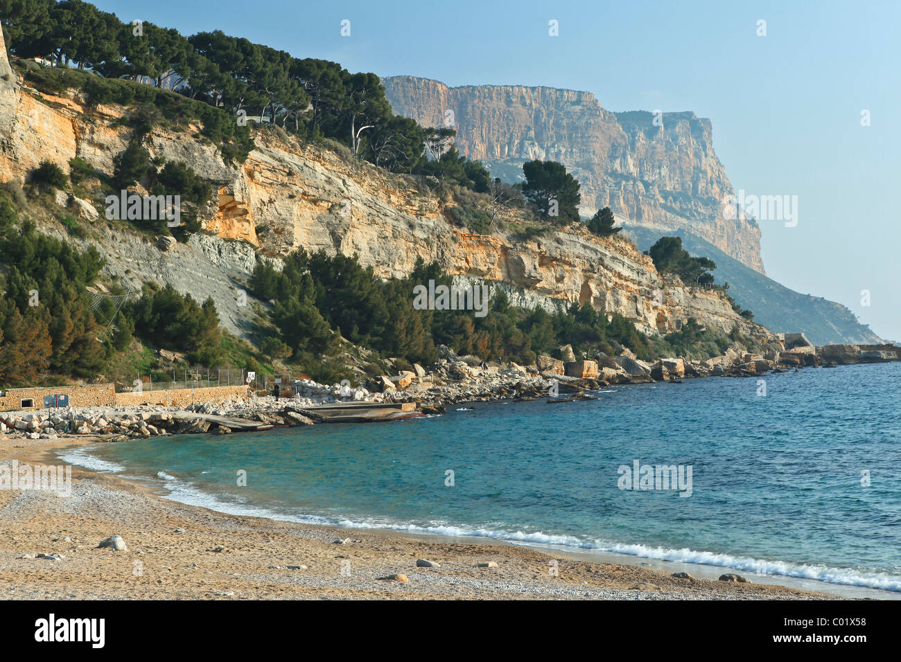 Cassis france hi-res stock photography and images - Alamy