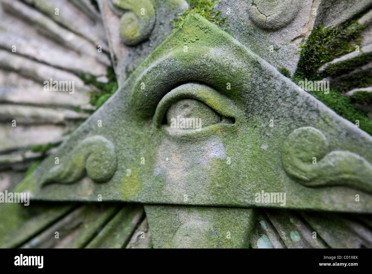 Stone statues rock cemetery hi-res stock photography and images - Alamy