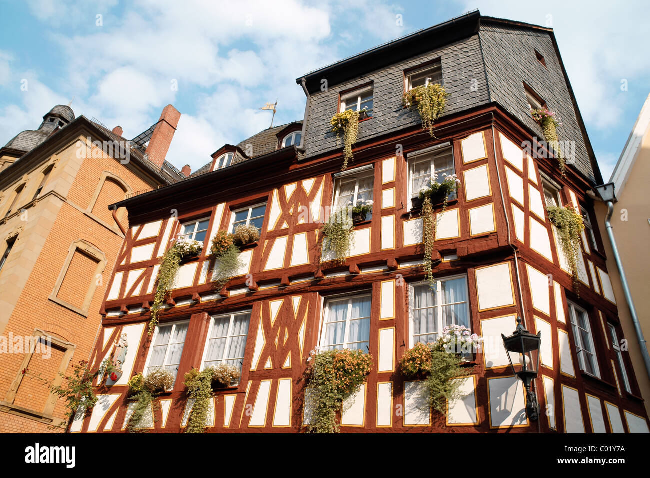 Ancient half-timbered house in the historical center of Mainz in ...