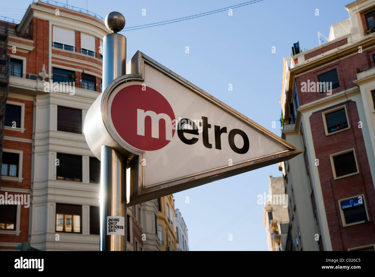 Metro sign valencia hi-res stock photography and images - Alamy