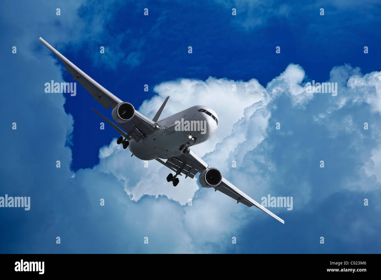 Jet aircraft in a sky Stock Photo - Alamy