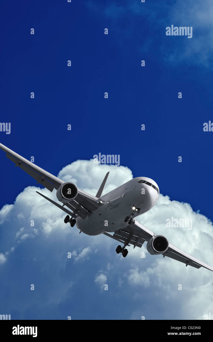Jet aircraft in a sky Stock Photo - Alamy