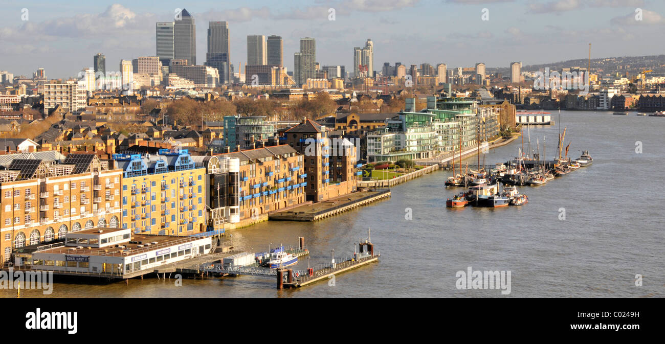 Pool of London and Tower Hamlets left bank of River Thames and London ...