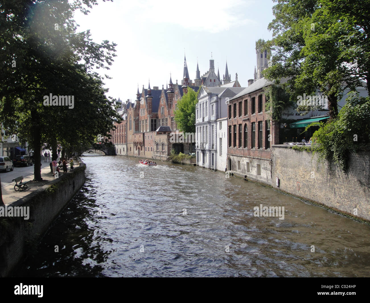 View of River Dijver in Bruges of medieval riverside buildings Stock ...