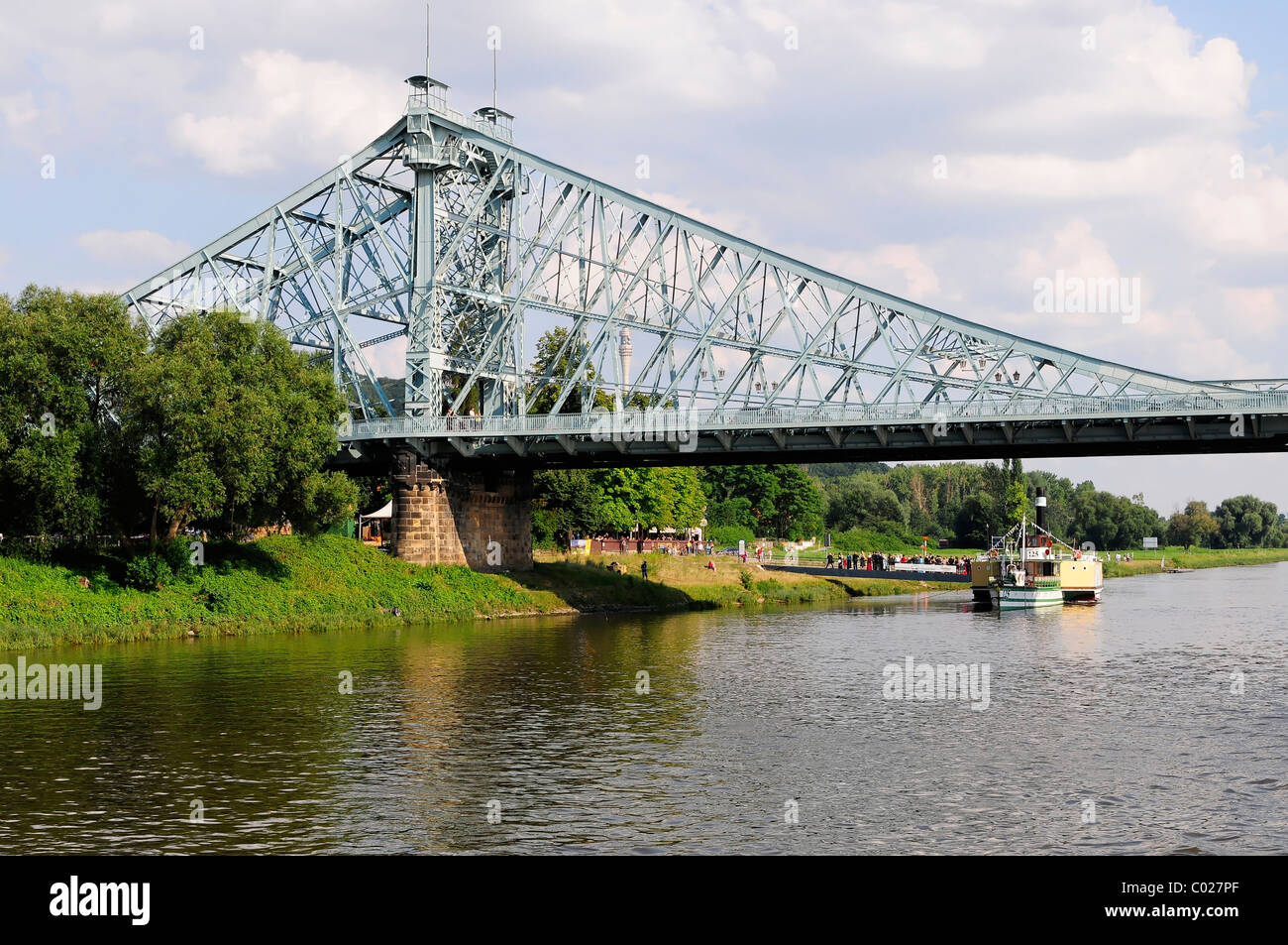 Partial view, Blue Wonder, Loschwitz Bridge, built in 1893, Dresden ...