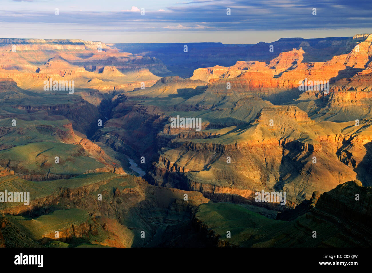Morning at Lipan Point, Colorado River, Grand Canyon South Rim, Arizona ...