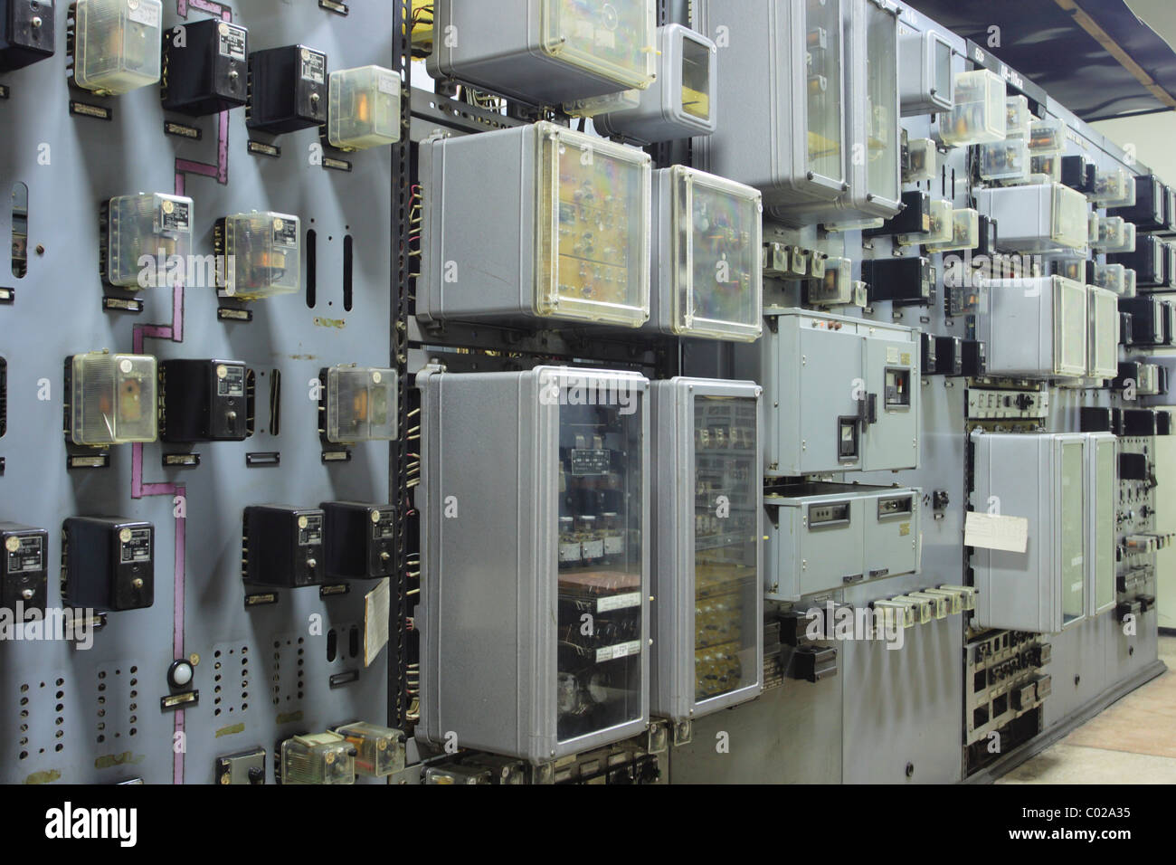 Relay stations hi-res stock photography and images - Alamy