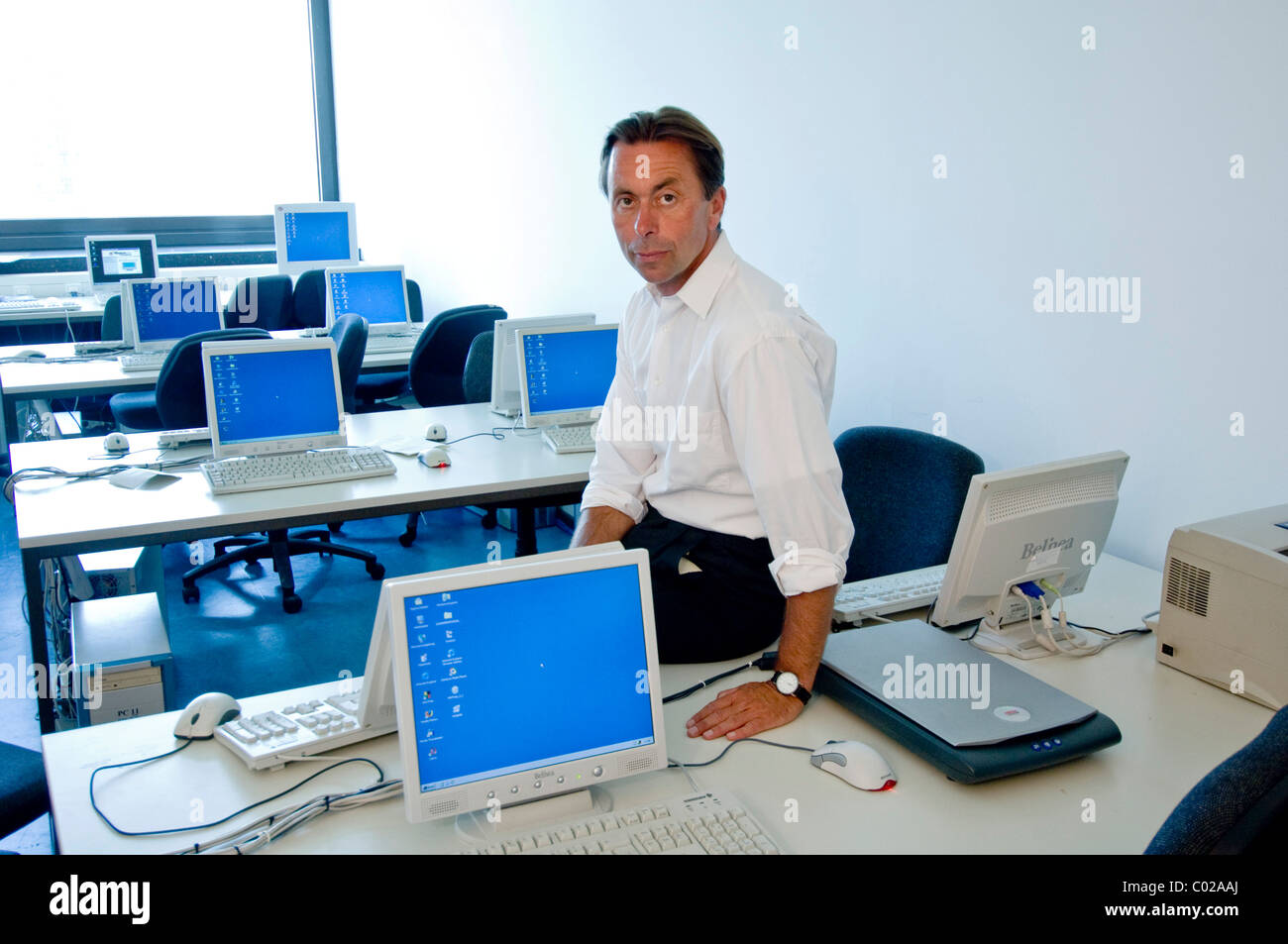 Professor of media and communication hi-res stock photography and ...