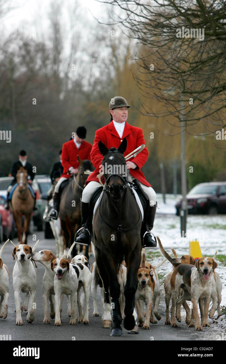 Cambridgeshire enfield chase hunt meeting hi-res stock photography and ...