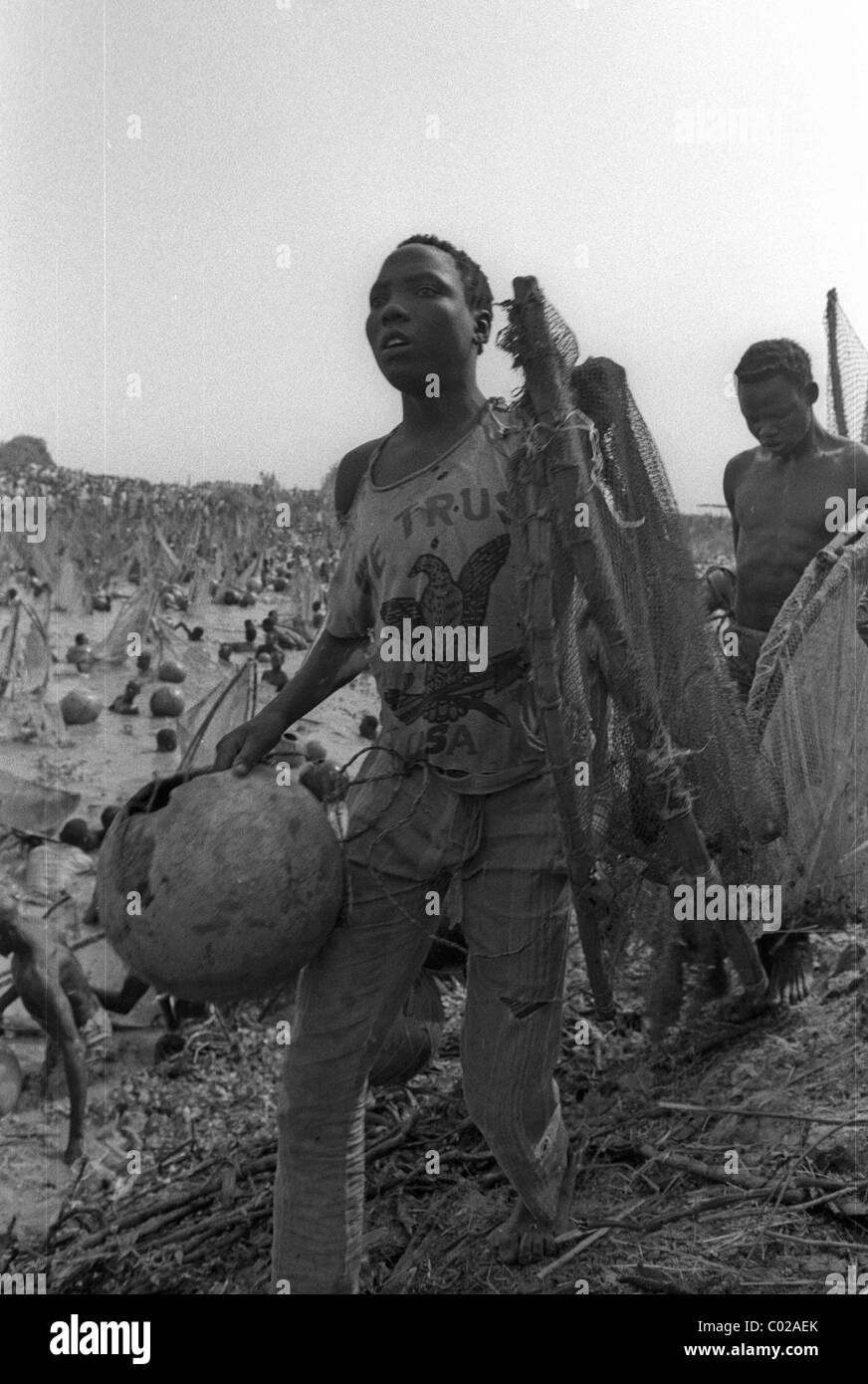 Nigeria fishermen hi-res stock photography and images - Alamy
