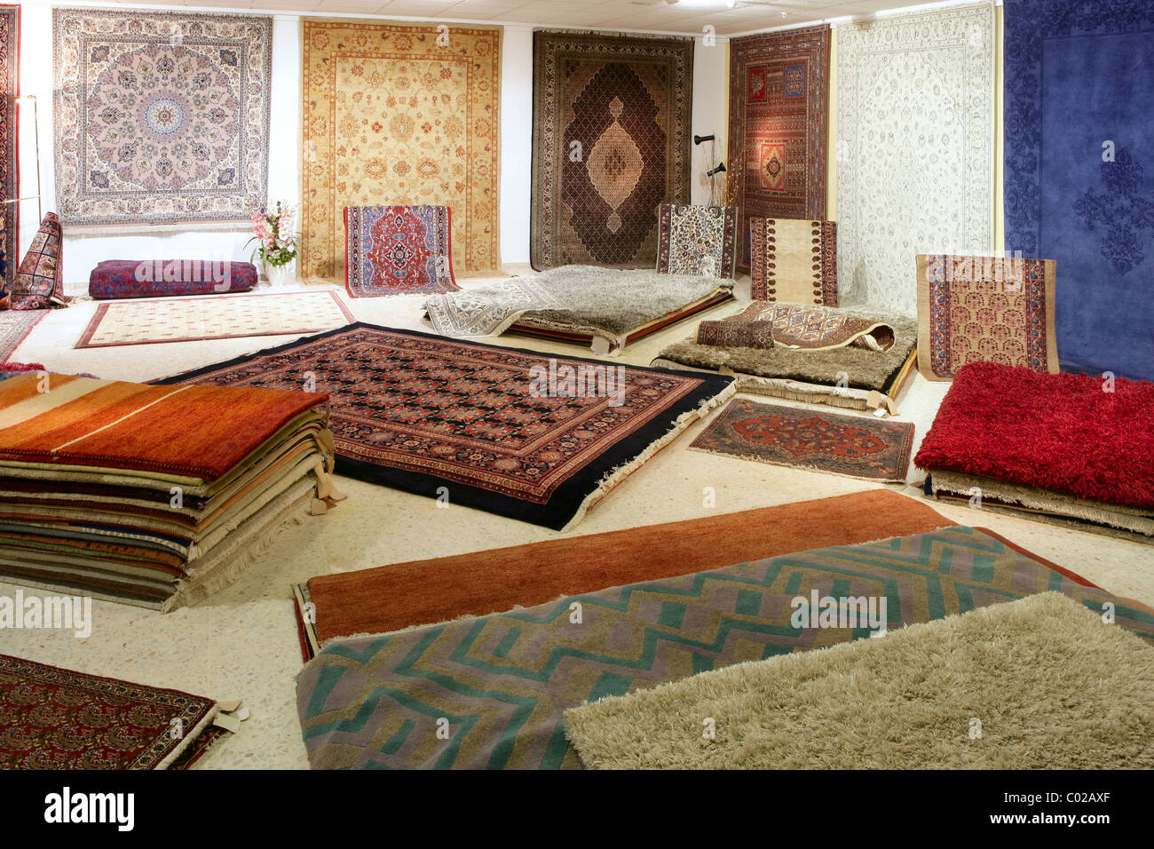 Arabic carpet shop exhibition colorful carpets exposition room Stock ...