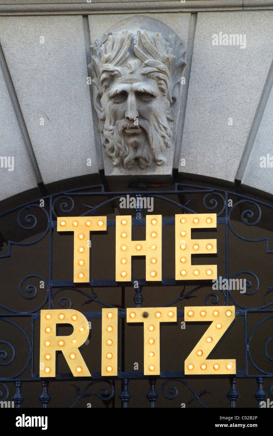 Ritz Hotel Piccadilly London SW1. A gargoyle above the entrance that ...