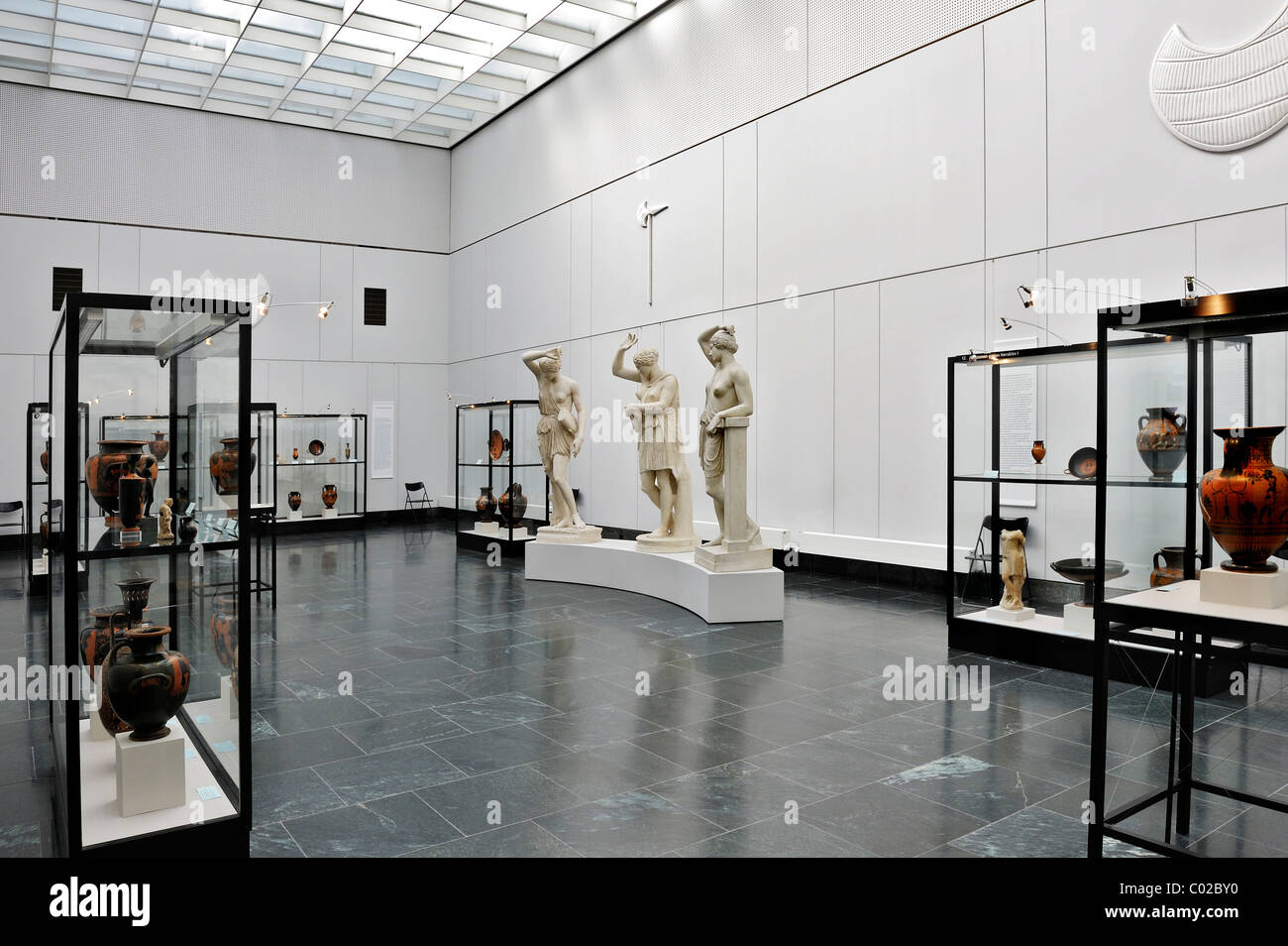Three Amazons, Roman copies from about 440 B.C.E., Antique collection ...