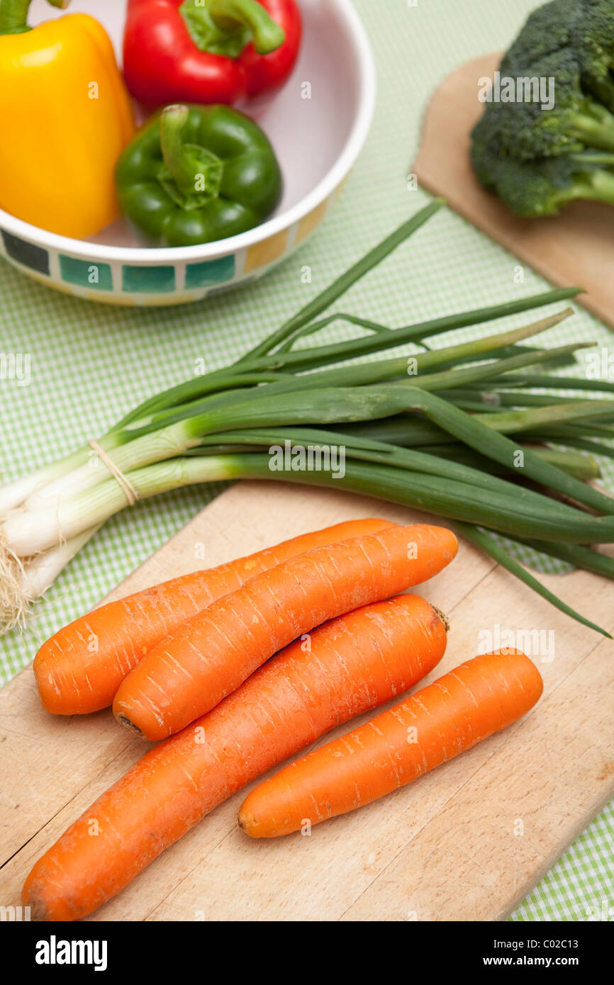 Colourful vegetables, healthy eating Stock Photo - Alamy