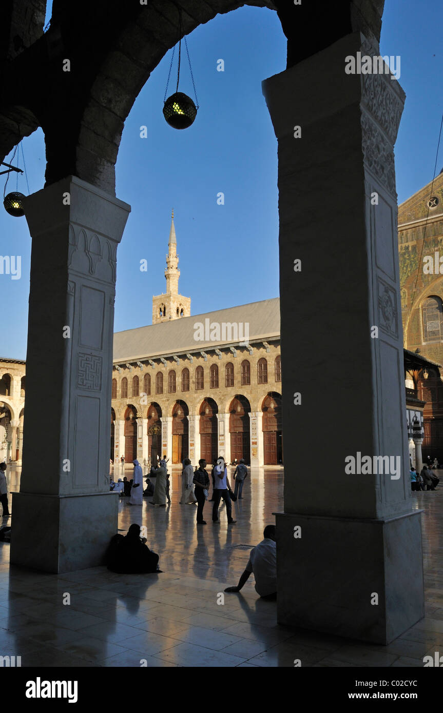 Courtyard of the Umayyad Mosque at Damascus, Unesco World Heritage Site ...