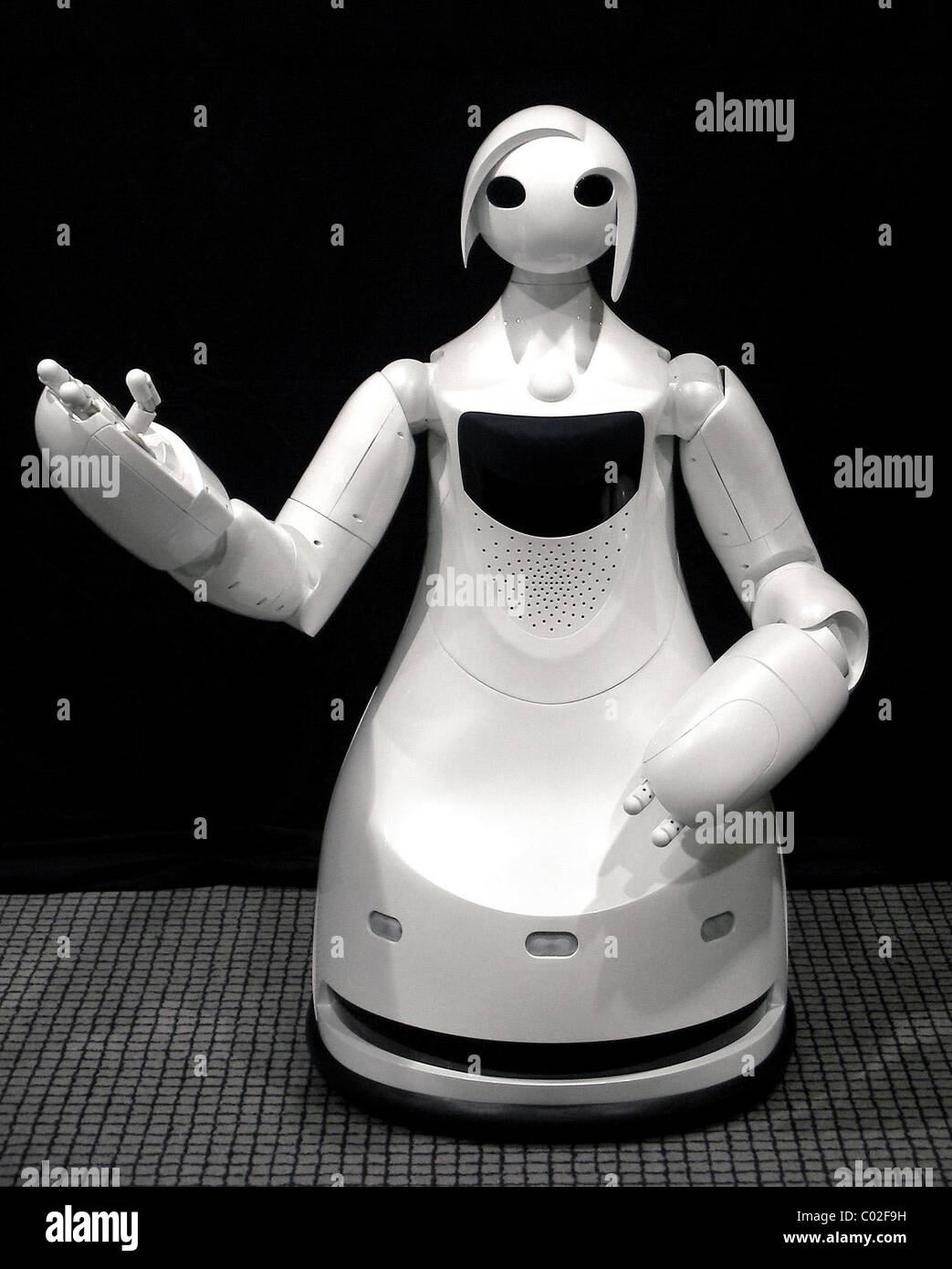 Toyota Develops Tour Guide Robot Toyota announced today that it has ...