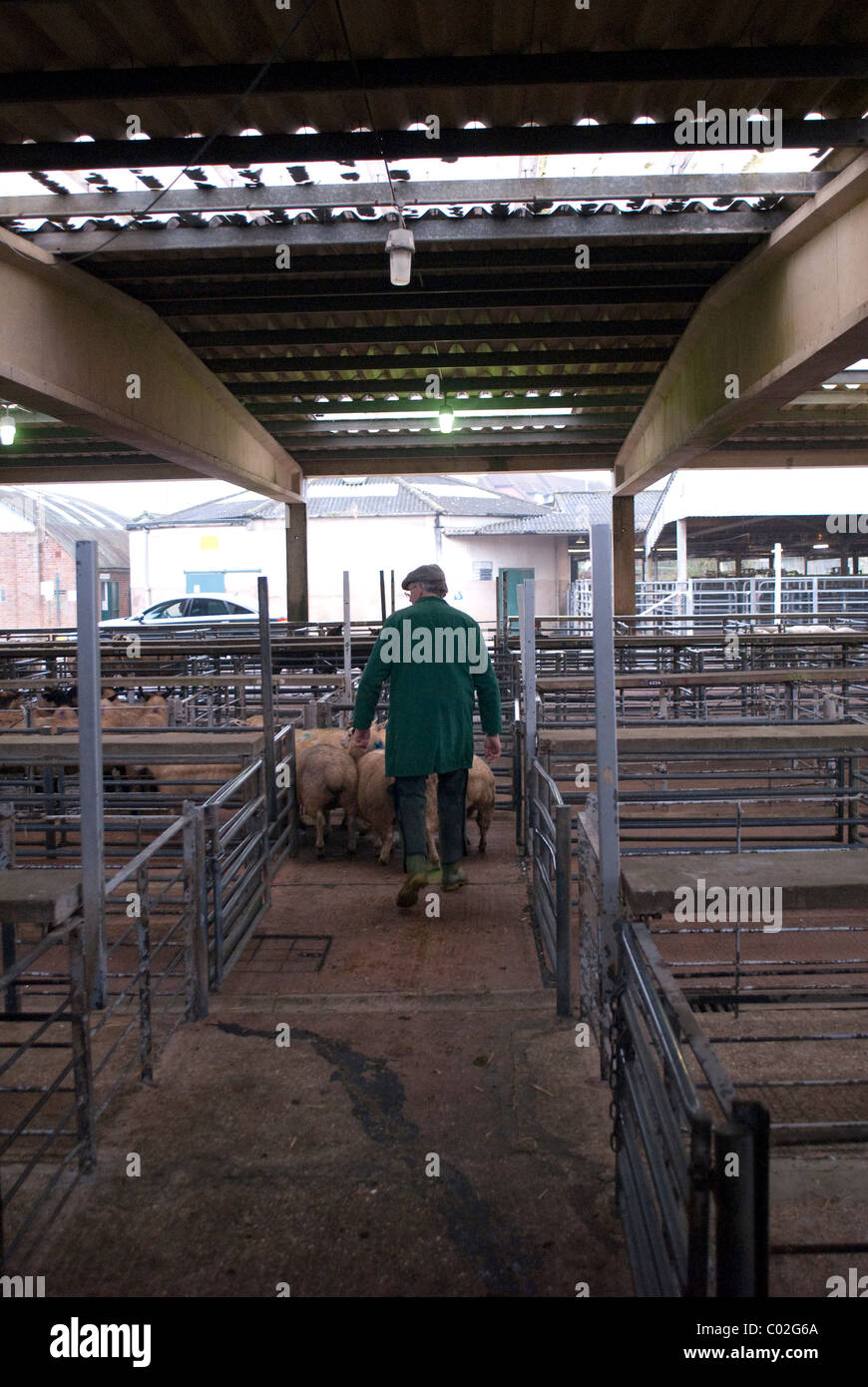 1940s farmers talking hi-res stock photography and images - Alamy