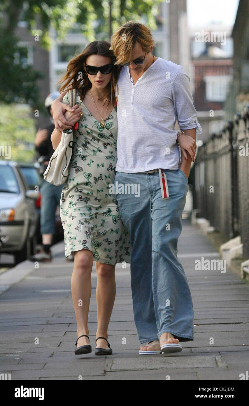 Keira Knightley and boyfriend Rupert Friend leaving her house London ...