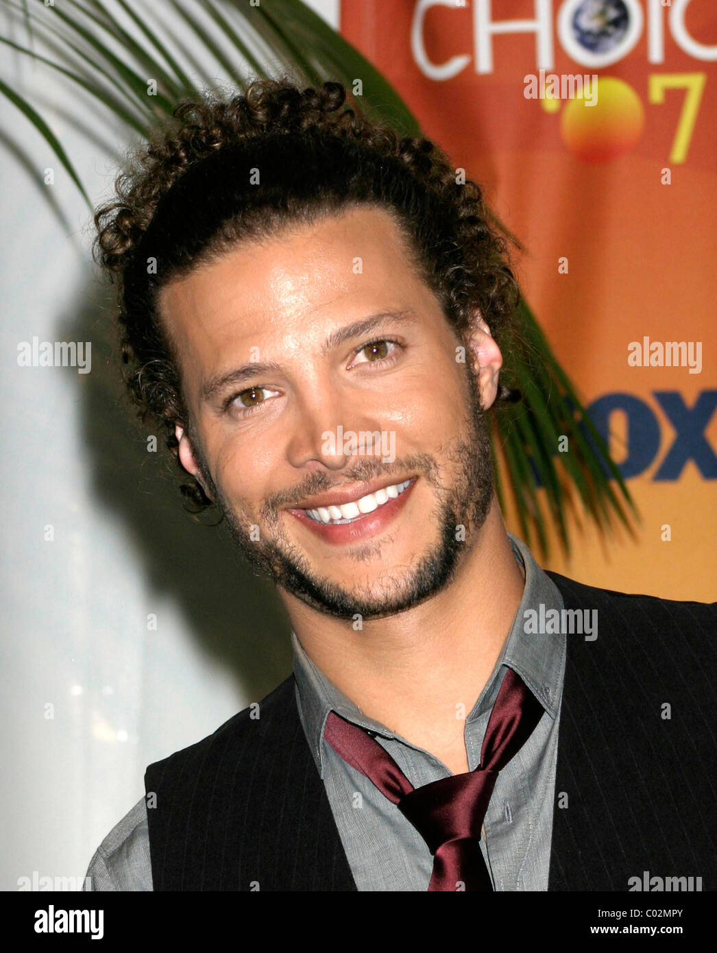 Justin Guarini Teen Choice 2007 awards - Press Room at the Gibson ...
