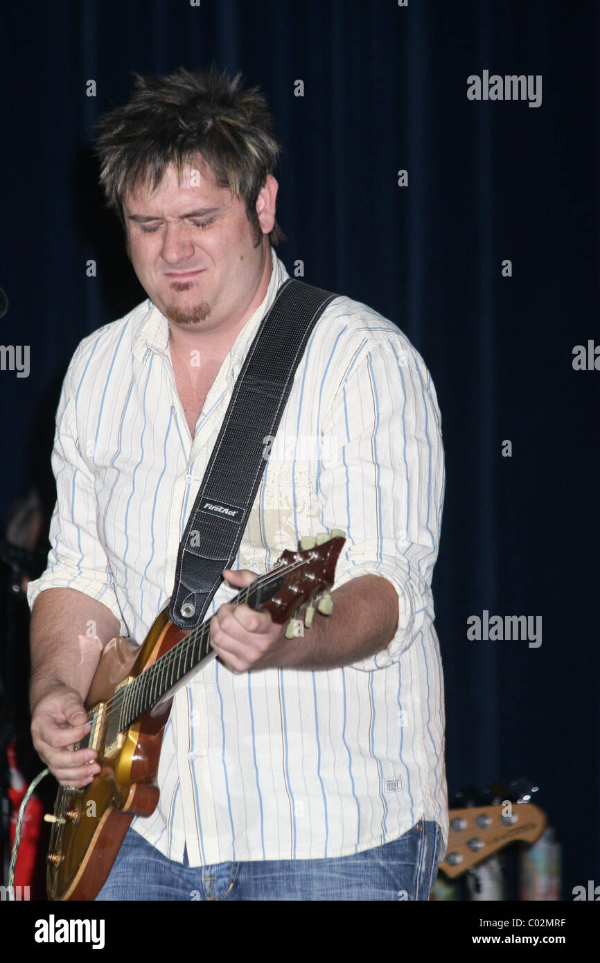 Zac Hacker 2007 Nashville Star Tour at the Chrome Showroom Santa Fe ...
