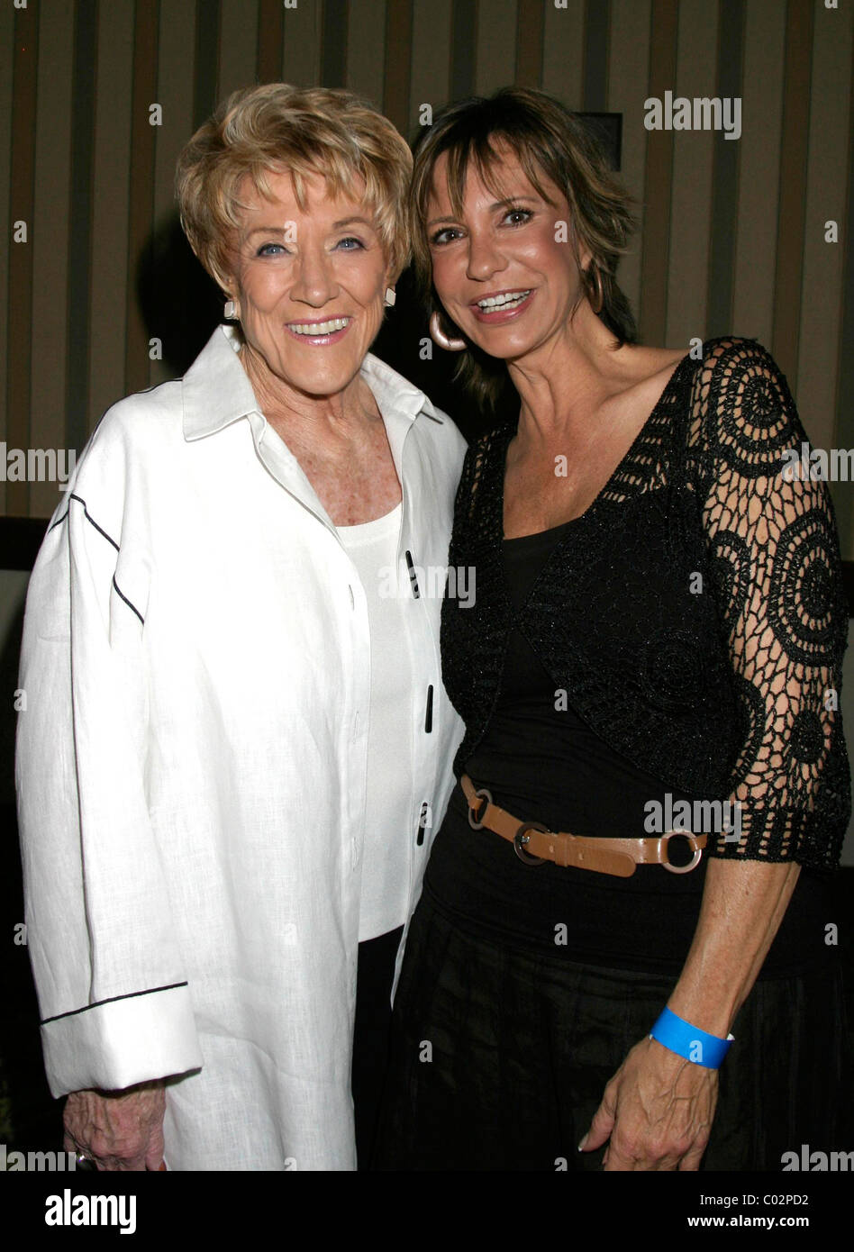Jeanne Cooper and Jess Walton The Young and the Restless fan luncheon ...