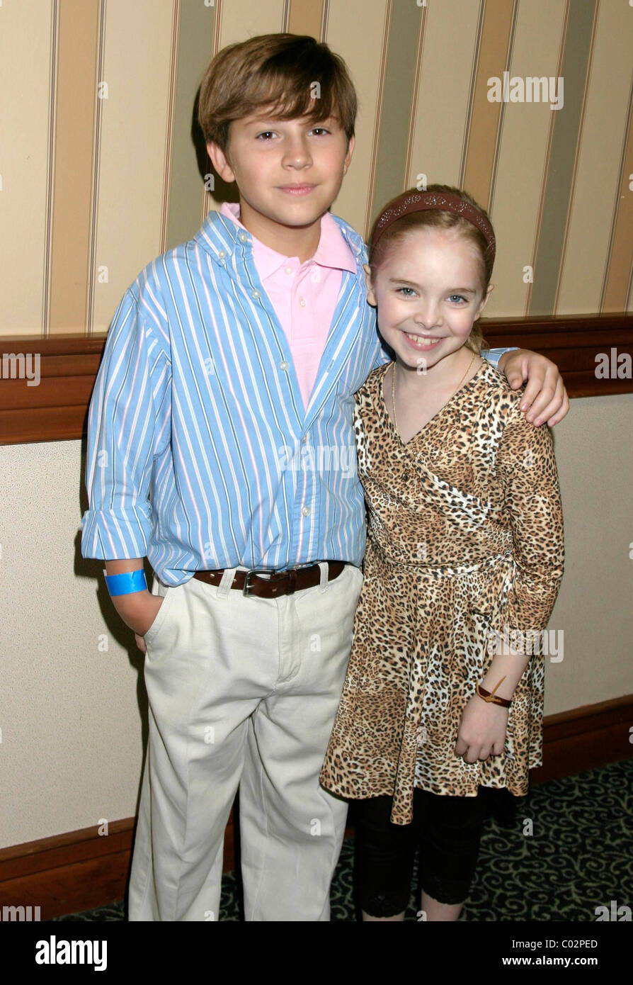 Hunter Allan and Darcy Rose Byrnes The Young and the Restless fan ...