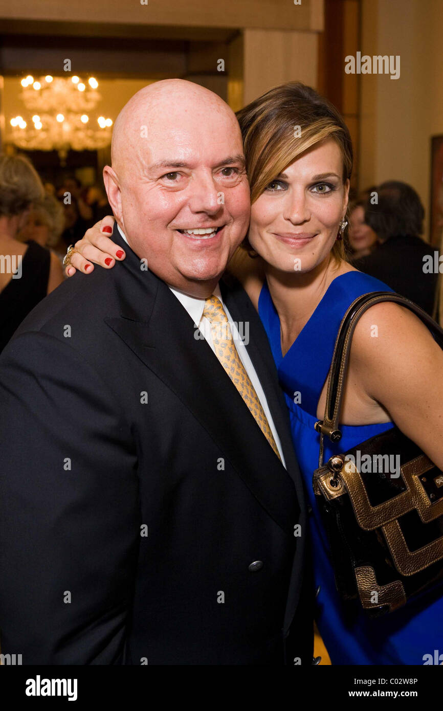 Robert Atkinson (Gen Mgr. Cartier San Francisco), Molly Sims, Opening ...