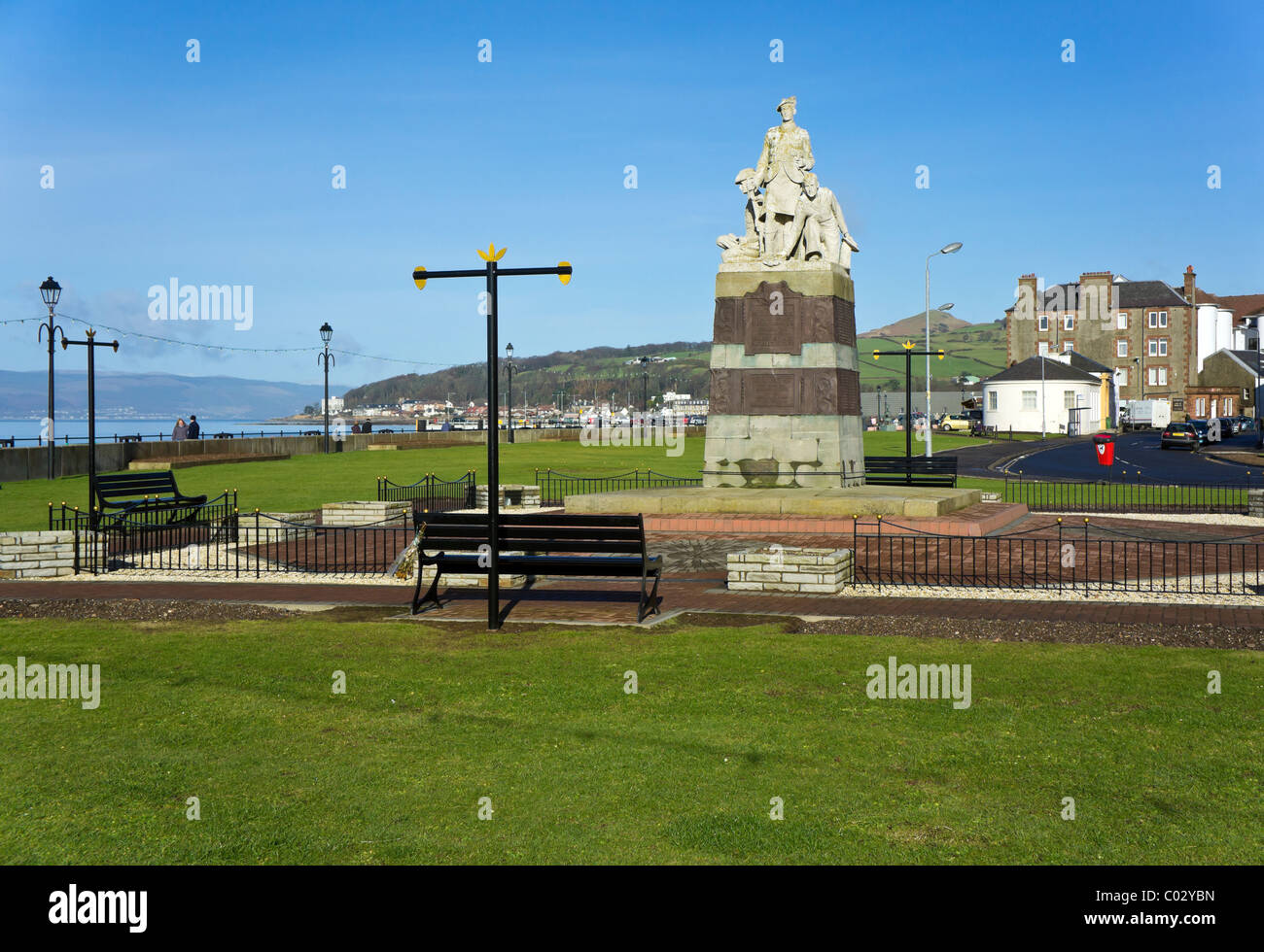 The Largs War Memorial to commemorate those fallen in the two world ...