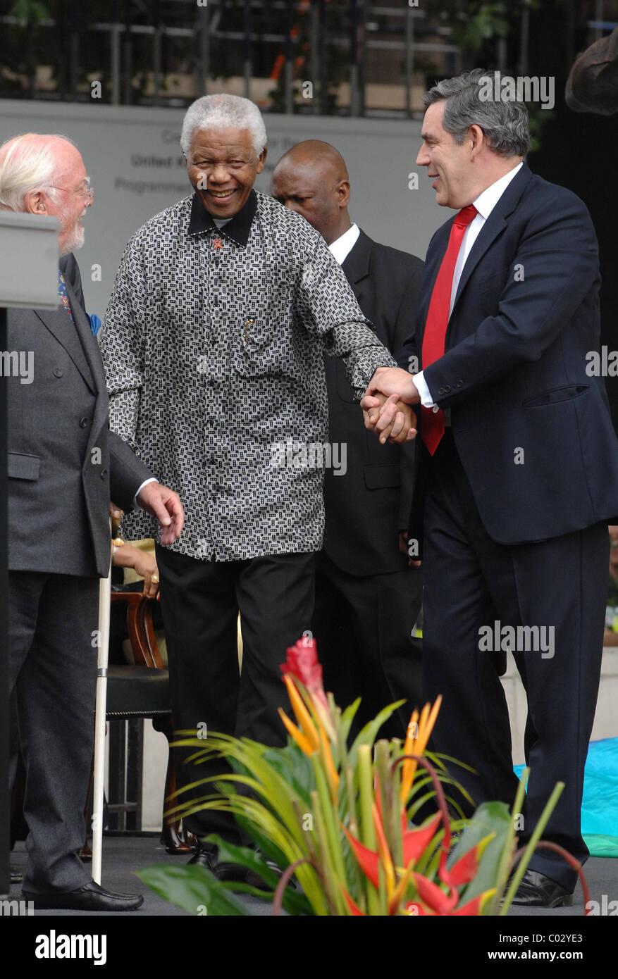Nelson mandela nelson mandela statue parliament square statue unveiling hi-res stock photography ...