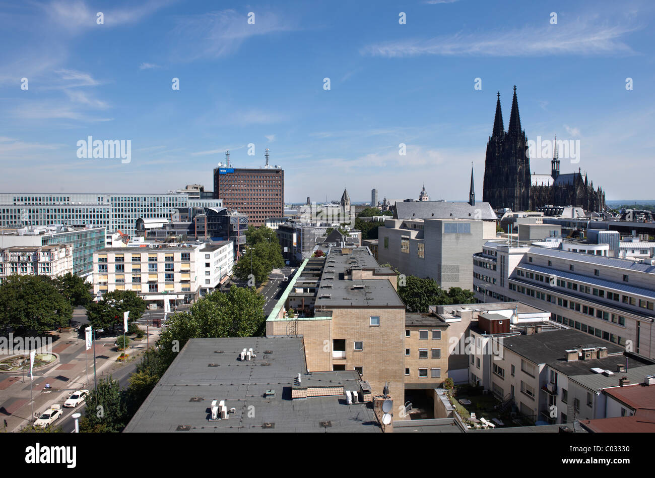 Cologne Cathedral, cityscape, Cologne, North Rhine-Westphalia, Germany ...