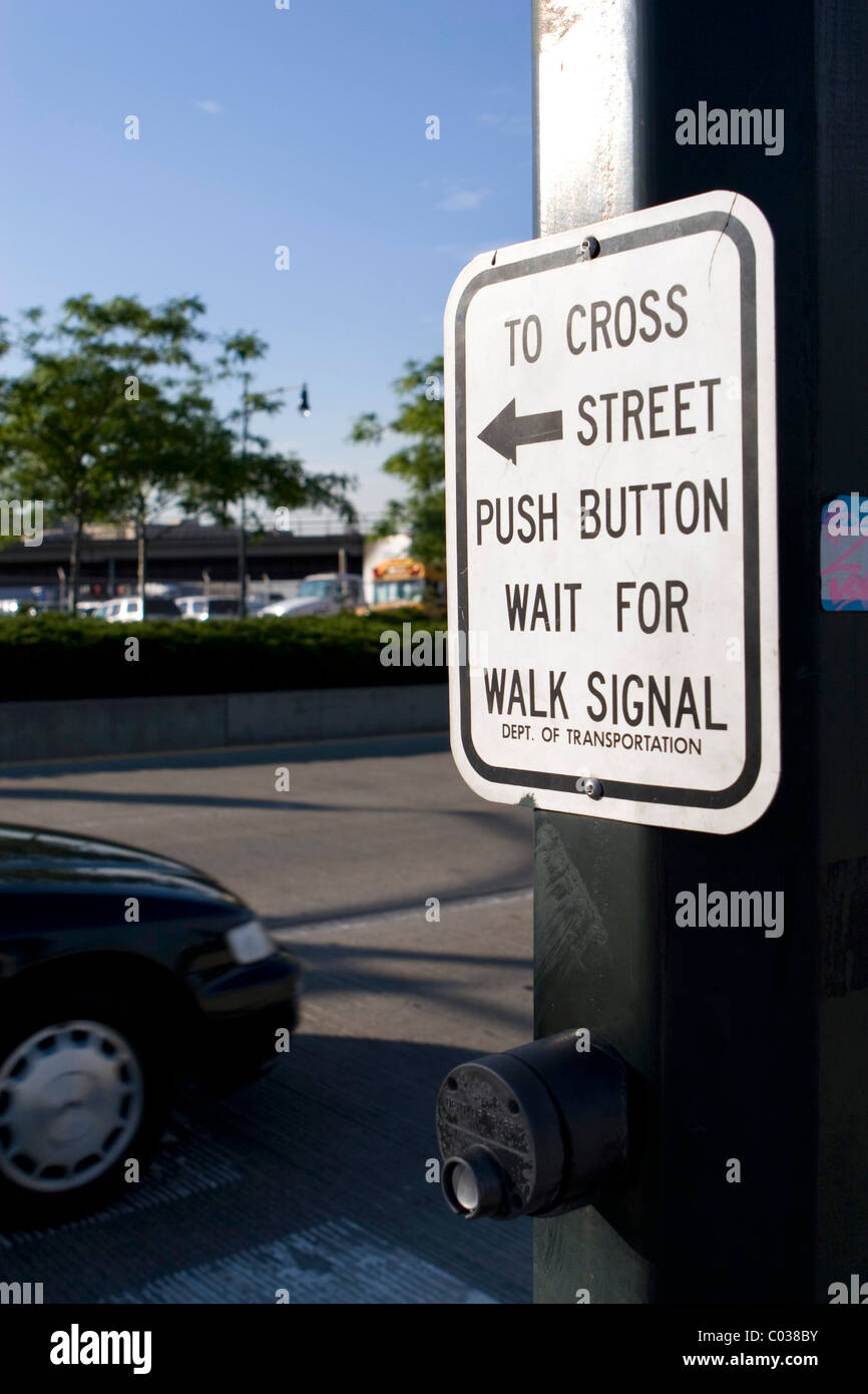 Crossing instructions hi-res stock photography and images - Alamy