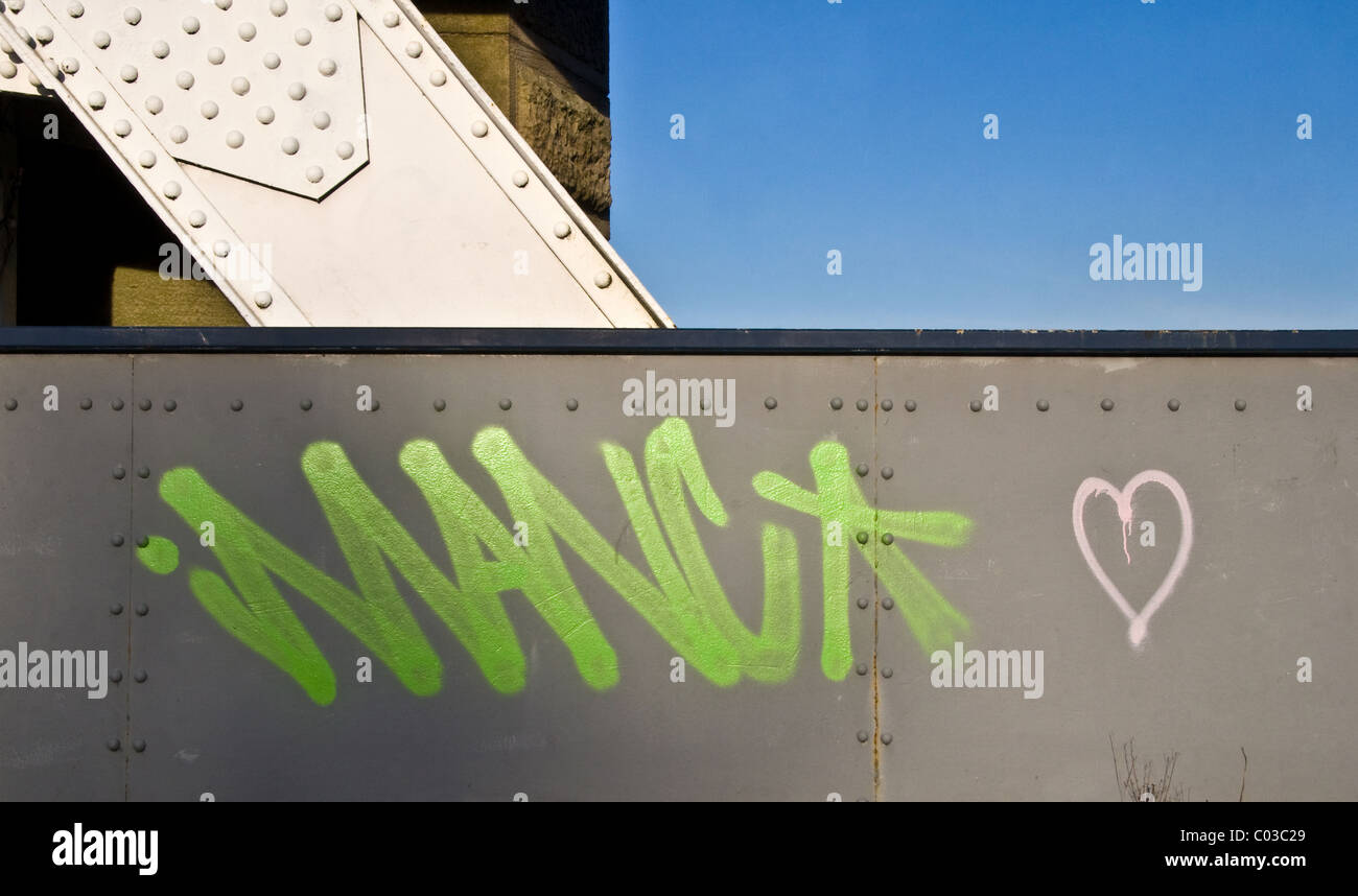 Graffiti tags uk hi-res stock photography and images - Alamy