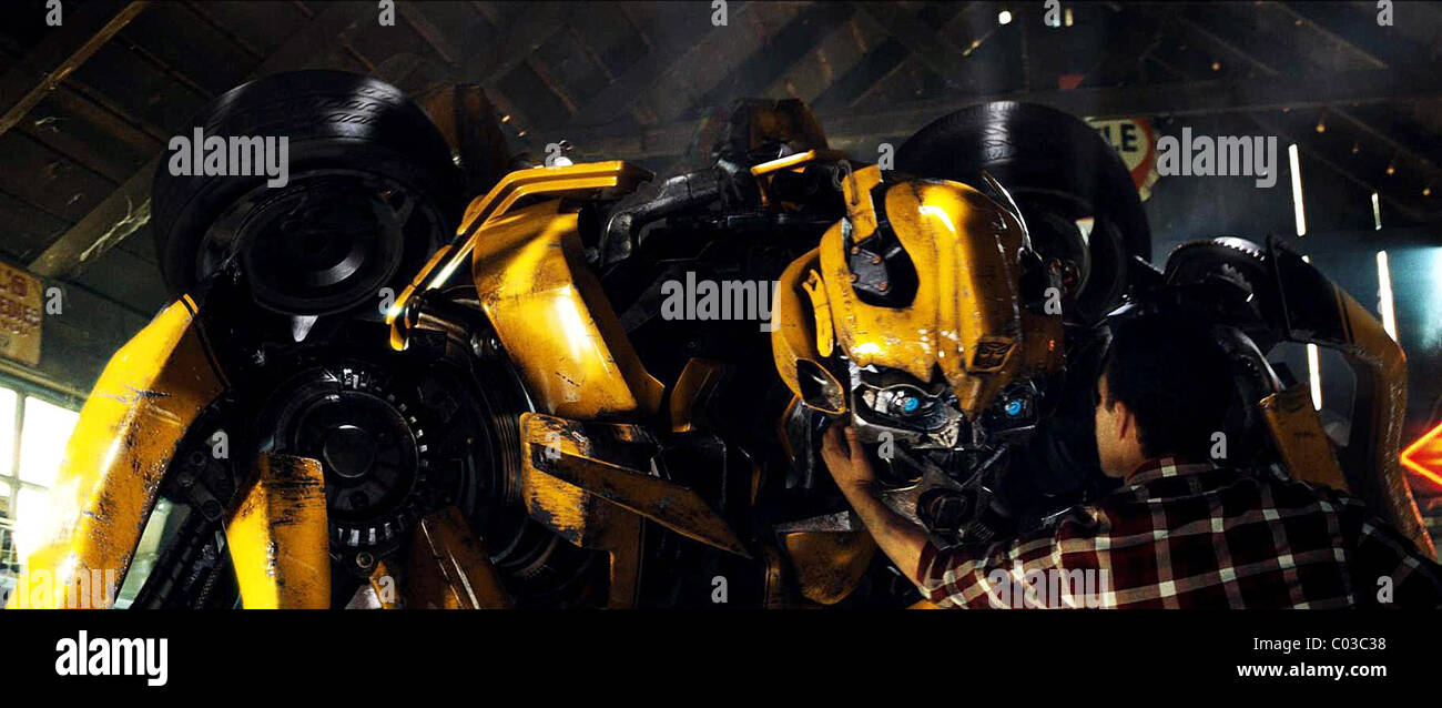 Revenge Of The Fallen 2009 Robot High Resolution Stock Photography and ...