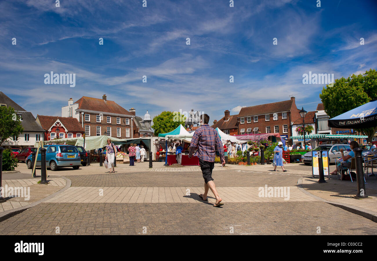 The square petersfield hi-res stock photography and images - Alamy