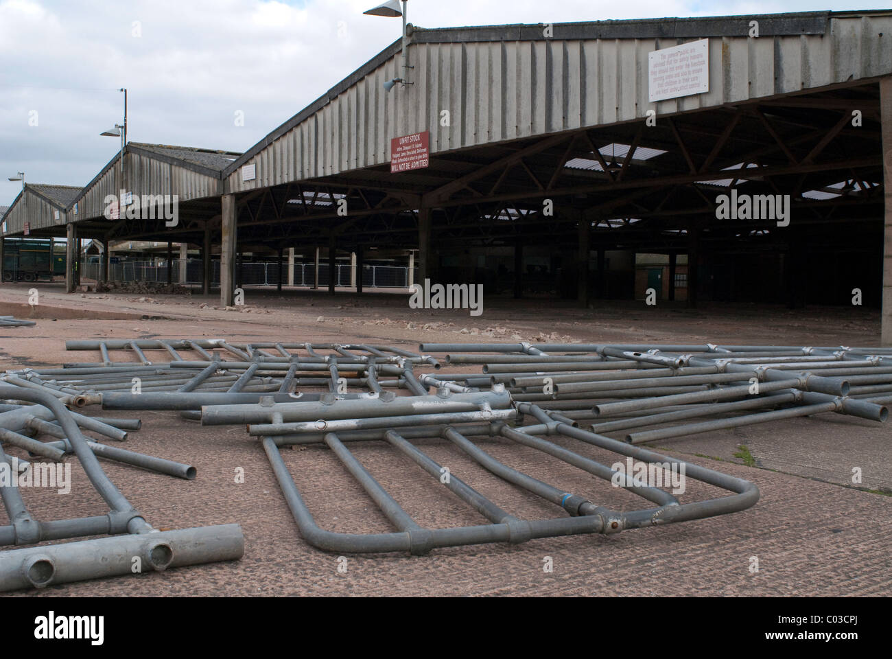 Empty Sheep Pens Stock Photos & Empty Sheep Pens Stock Images - Alamy