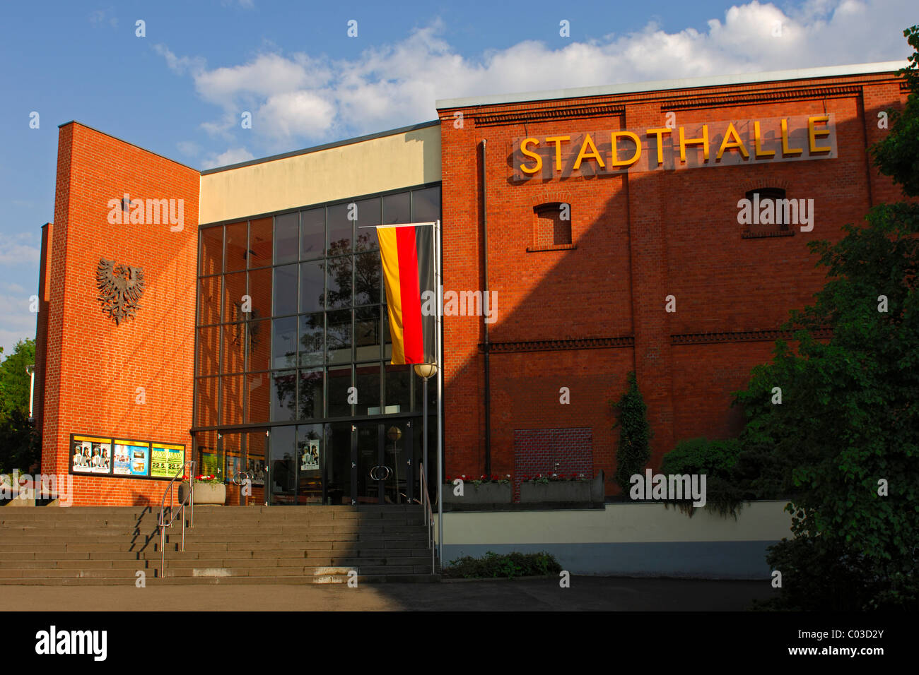 Town hall bunde hi-res stock photography and images - Alamy