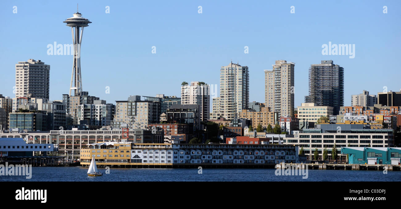The skyline of Seattle, Washington, as seen from the Puget Sound Stock ...