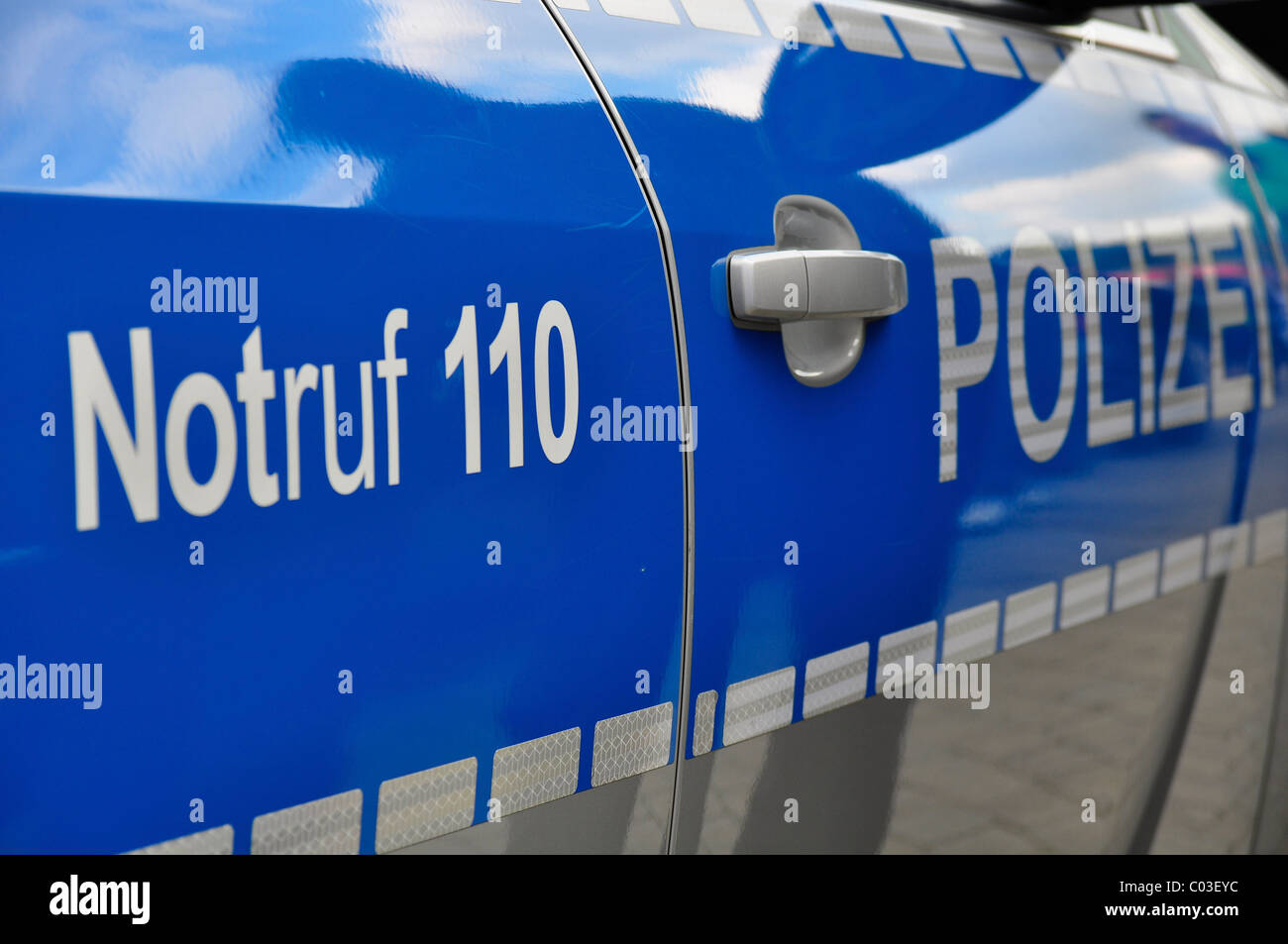 110 Emergency Stock Photos & 110 Emergency Stock Images - Alamy